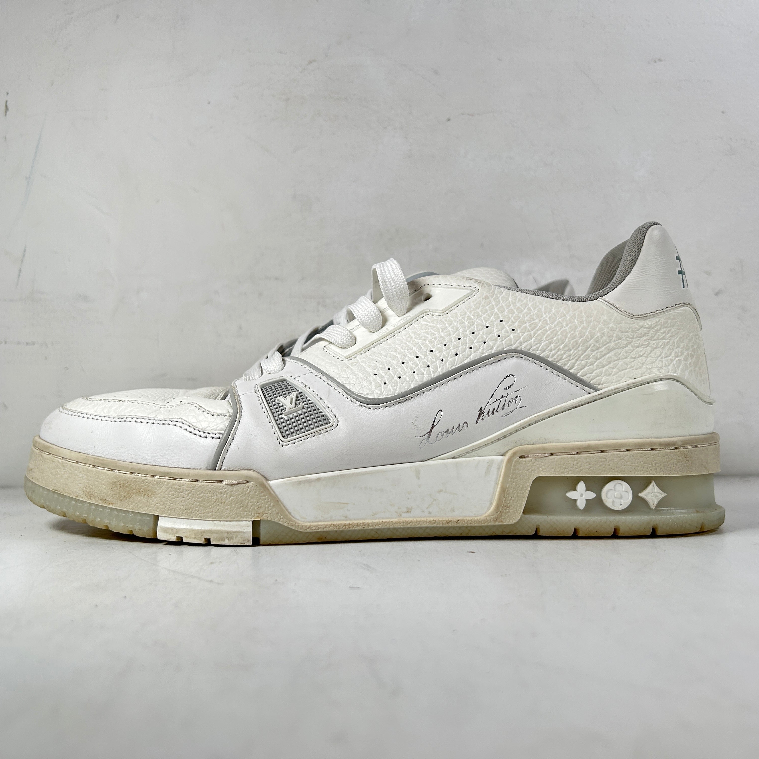 1A9G53 Louis Vuitton LV Trainer White - LV 8 (Used) (No Box) – DISTRICT ...