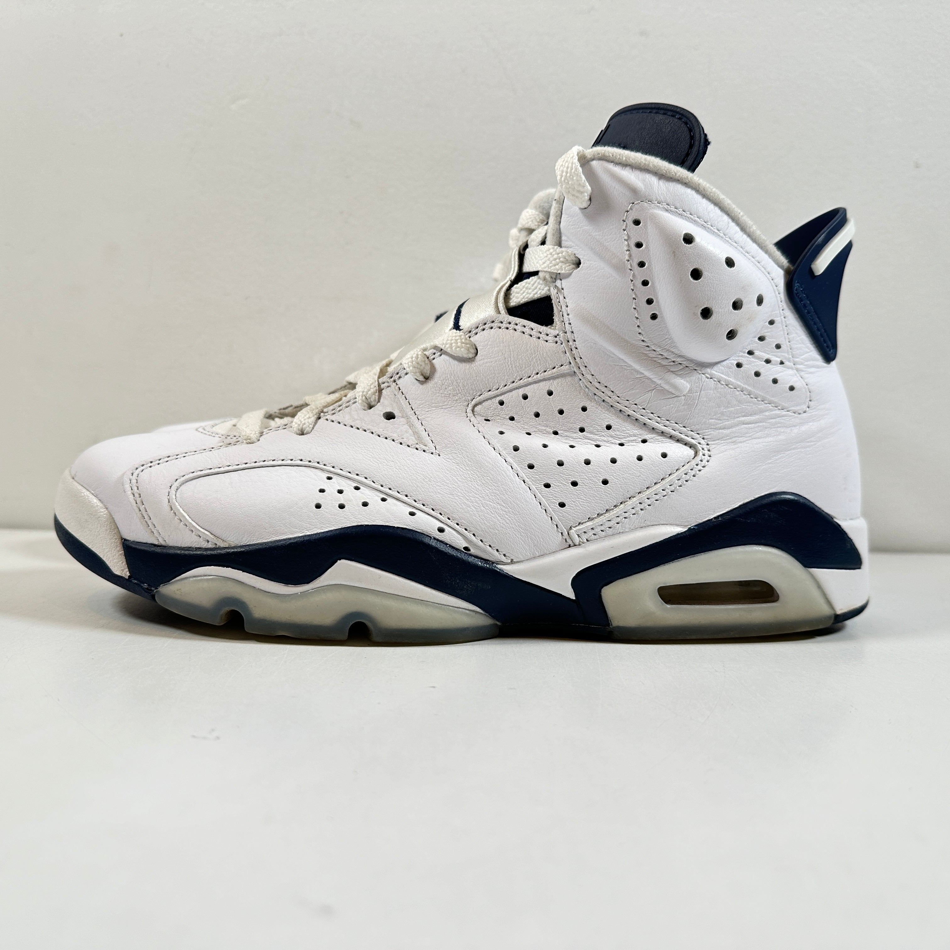 CT8529 141 Jordan 6 Retro Midnight Navy (2022) [USED] - 8 M (Used ...