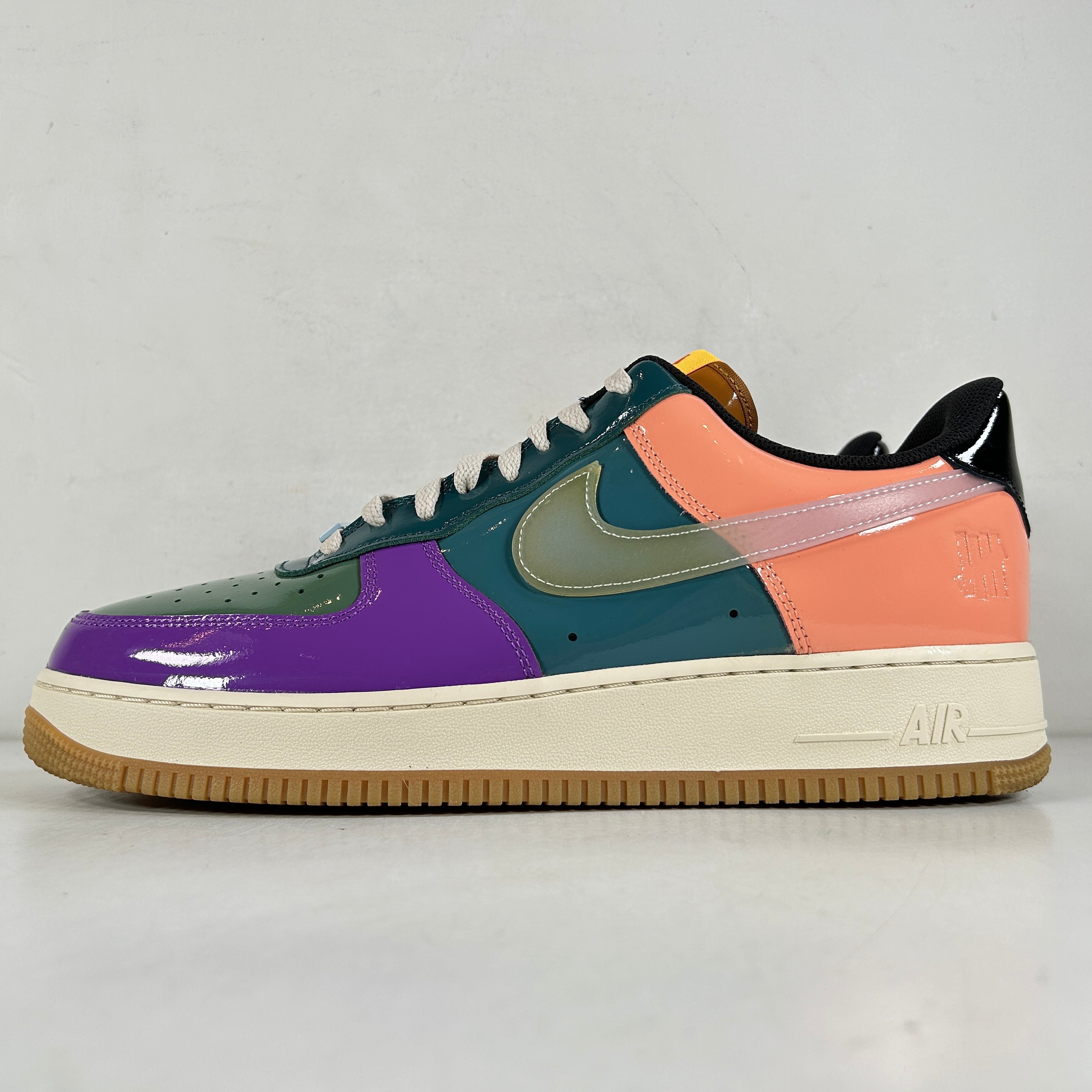 DV5255 500 Nike Air Force 1 Low SP Undefeated Multi-Patent Wild Berry ...