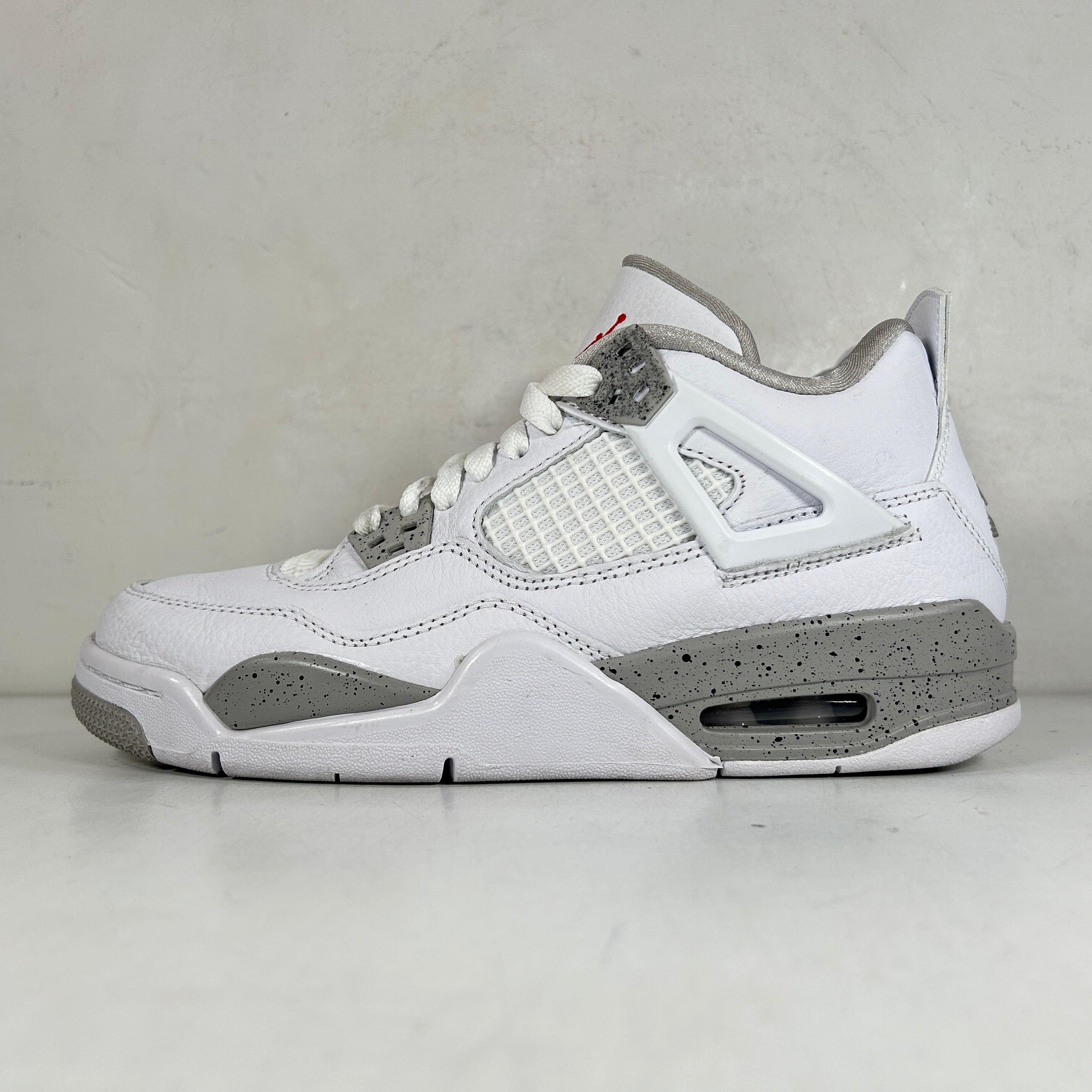 DJ4699 100 Jordan 4 Retro White Oreo (2021) (GS) [USED] - 6 Y (Used ...