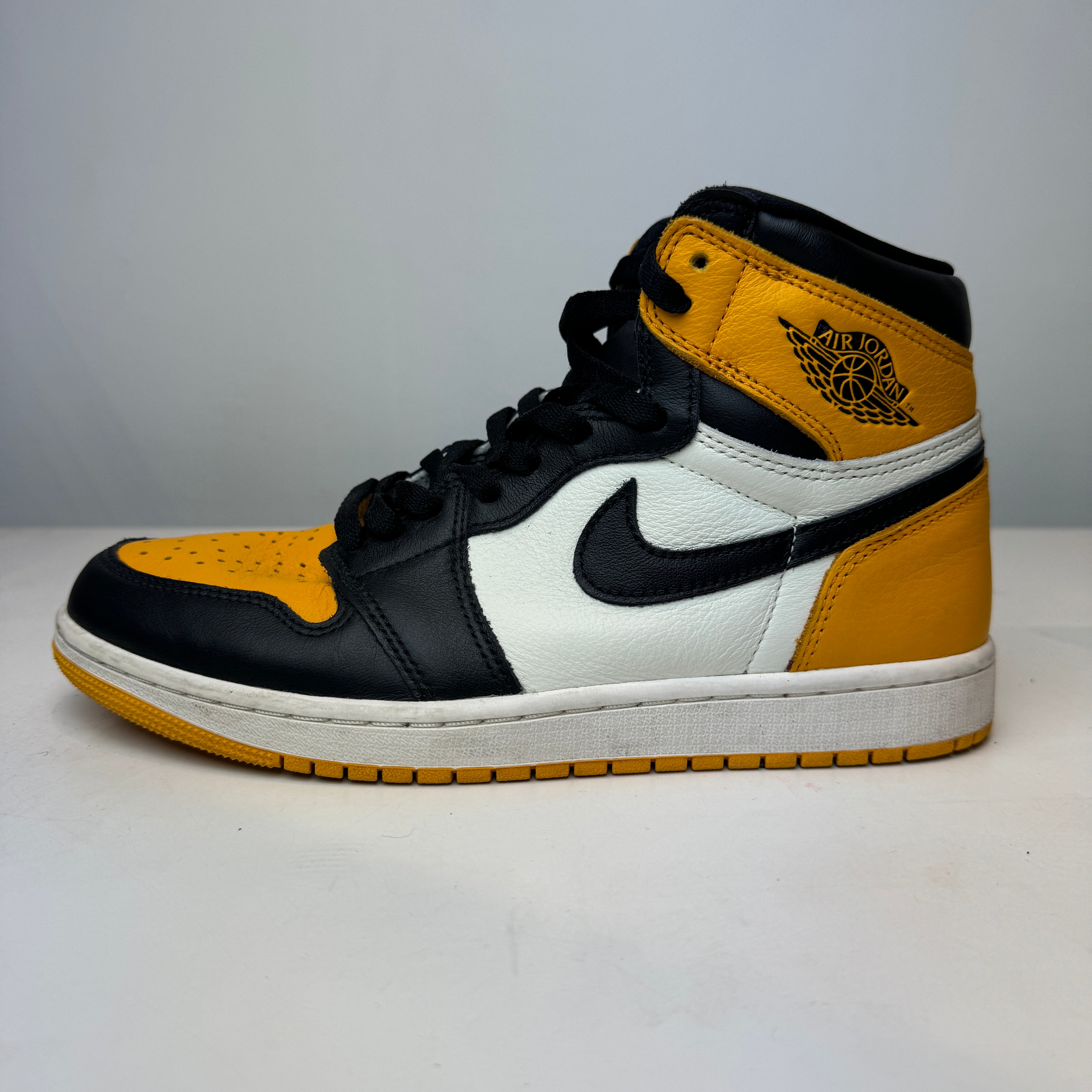 555088 711 Jordan 1 Retro High OG Yellow Toe [USED] - 8 M (Used ...