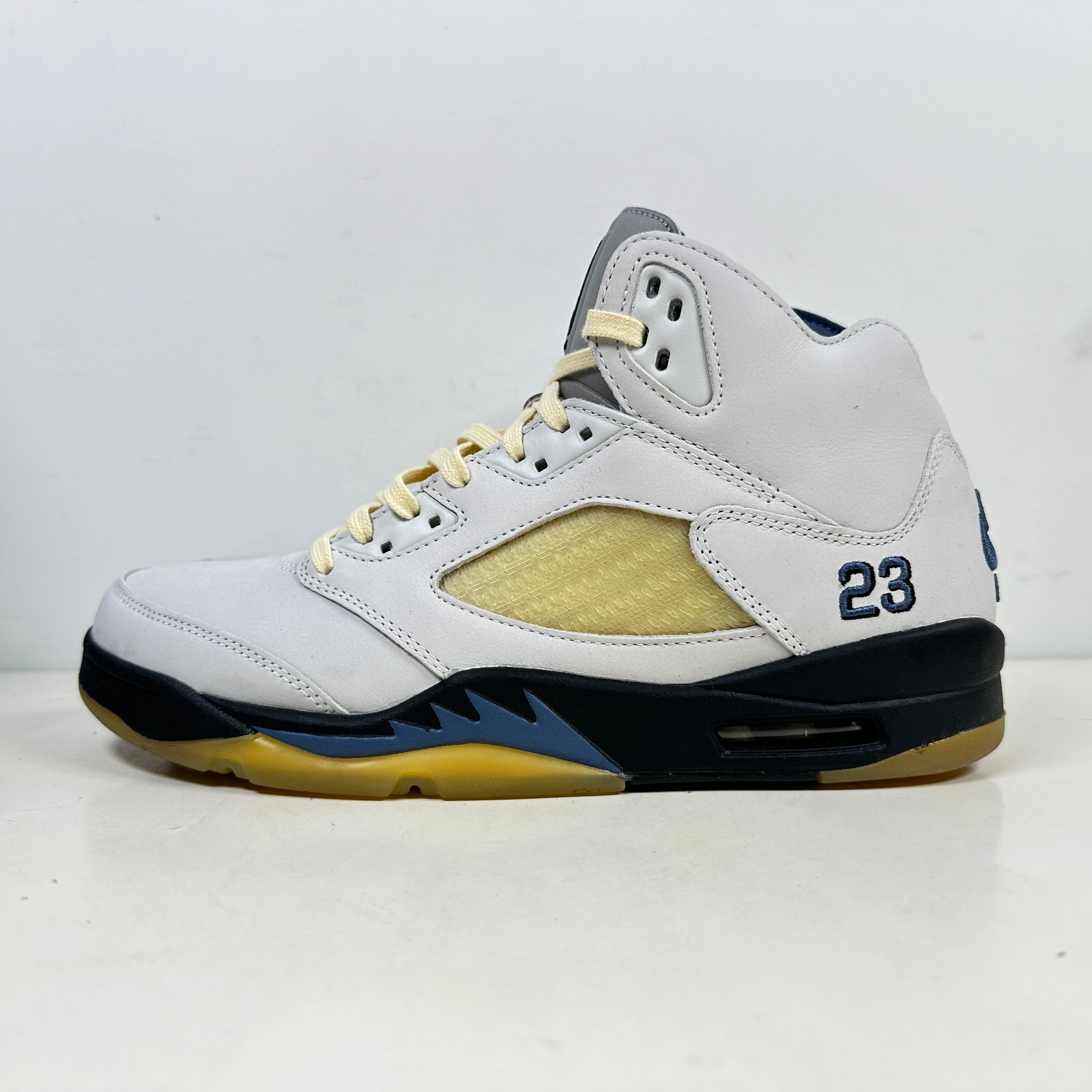 FZ5758 004 Jordan 5 Retro A Ma Maniere Dawn (Women's) [USED] - 12 W (U ...